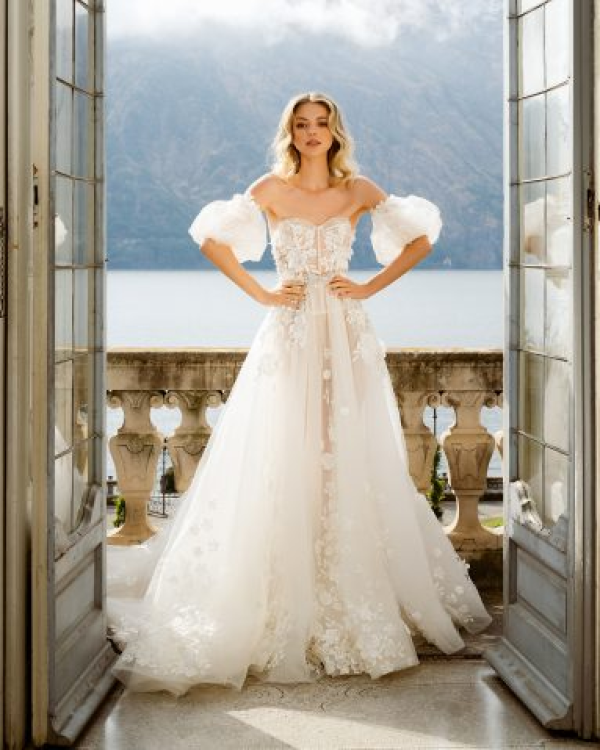 Berta 22-01 Wedding Dress / Bridal Gown - The Wedding Factor