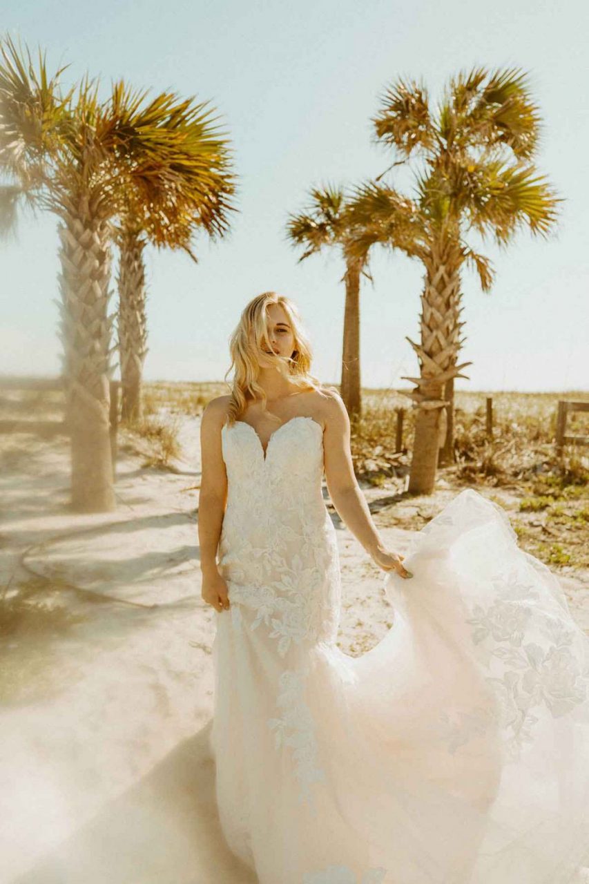 Stella York Plus 7397 Wedding Dress / Bridal Gown - The Wedding Factor